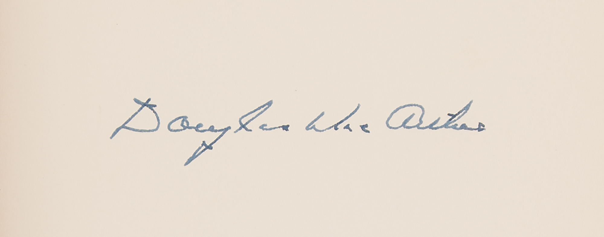 Douglas MacArthur Signed Book - Reminiscences | RR Auction