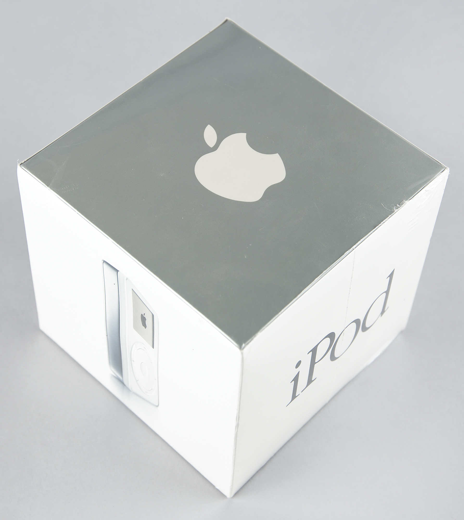 Apple iPod (First Generation, Sealed) | RR Auction