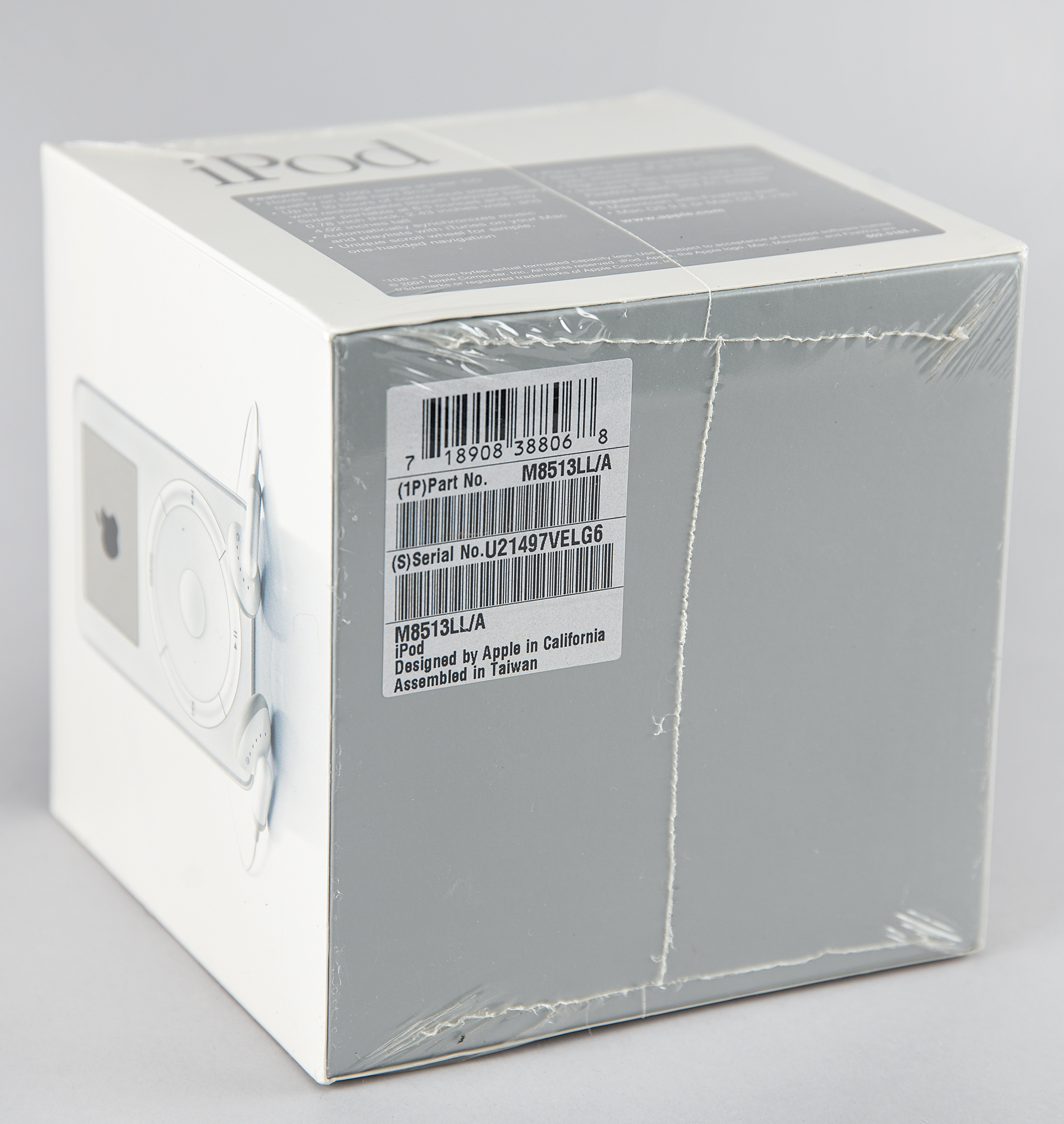 Apple iPod (First Generation, Sealed) | RR Auction