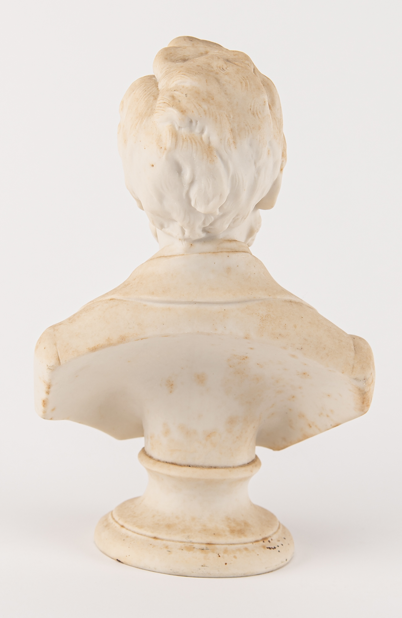 Abraham Lincoln: Bisque Porcelain Bust | RR Auction