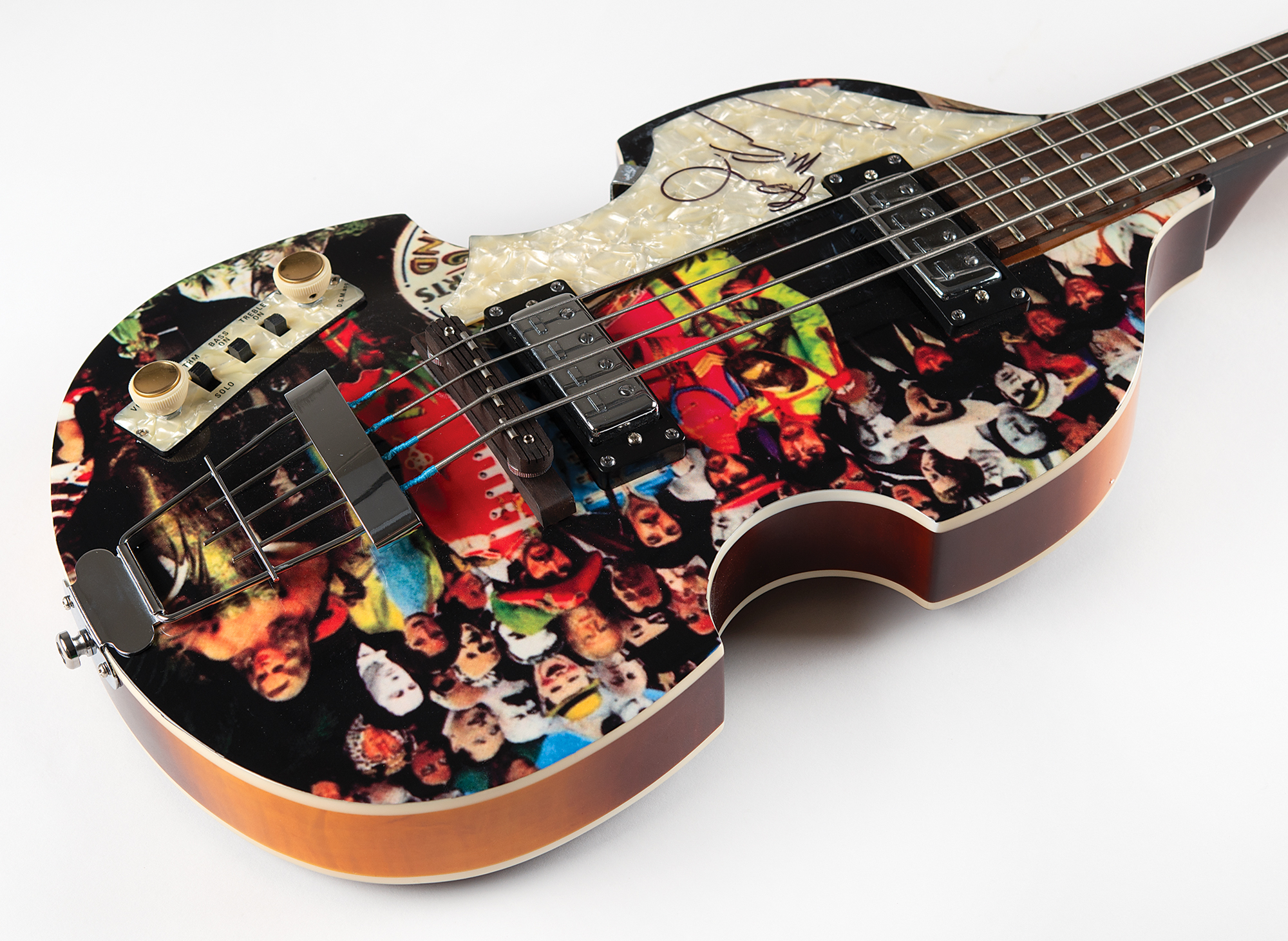 Beatles: Paul McCartney Signed Hofner 'Violin' Bass Guitar with Sgt.