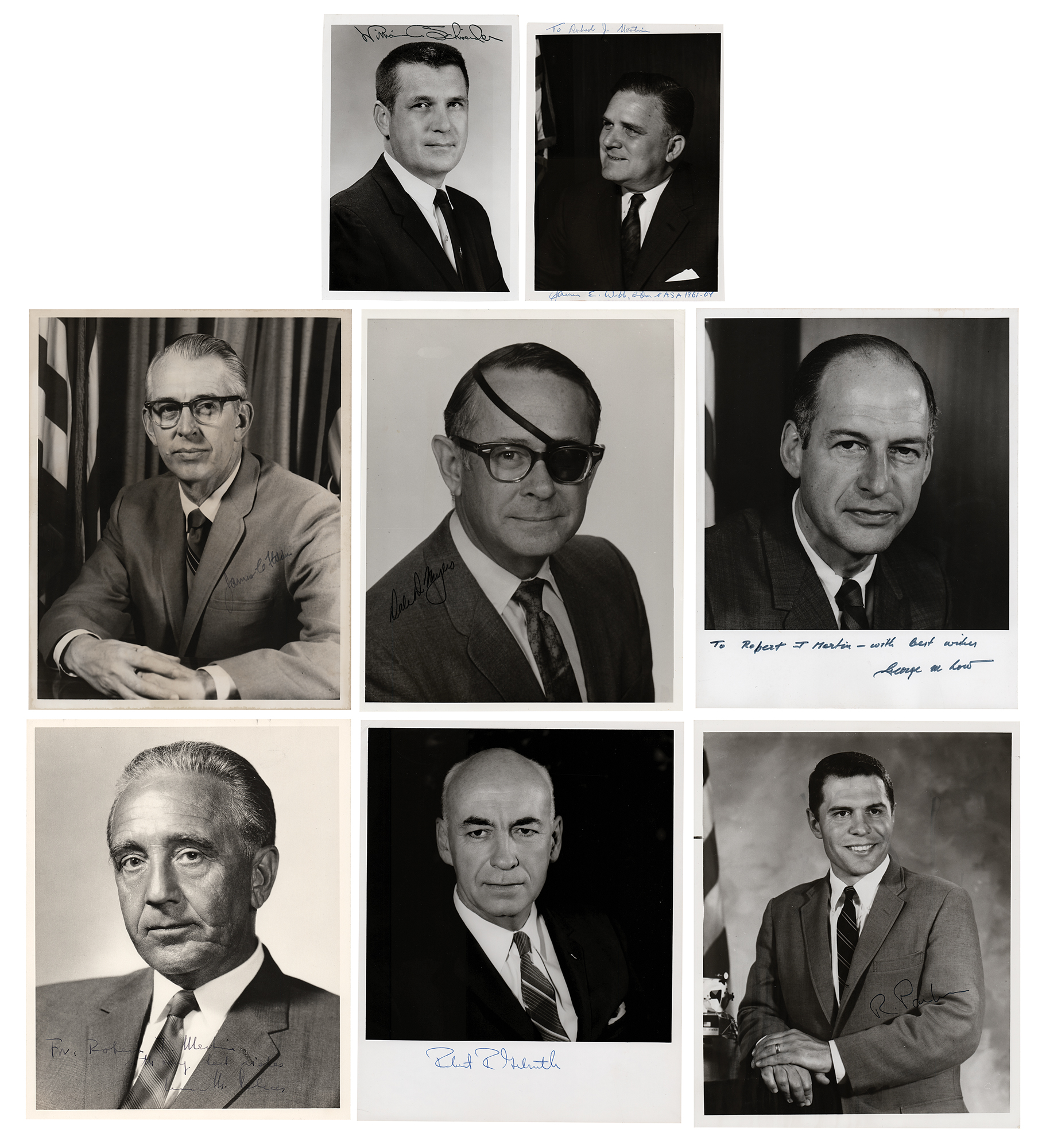 NASA Flight Directors and Personnel (8) Signed Photographs | RR